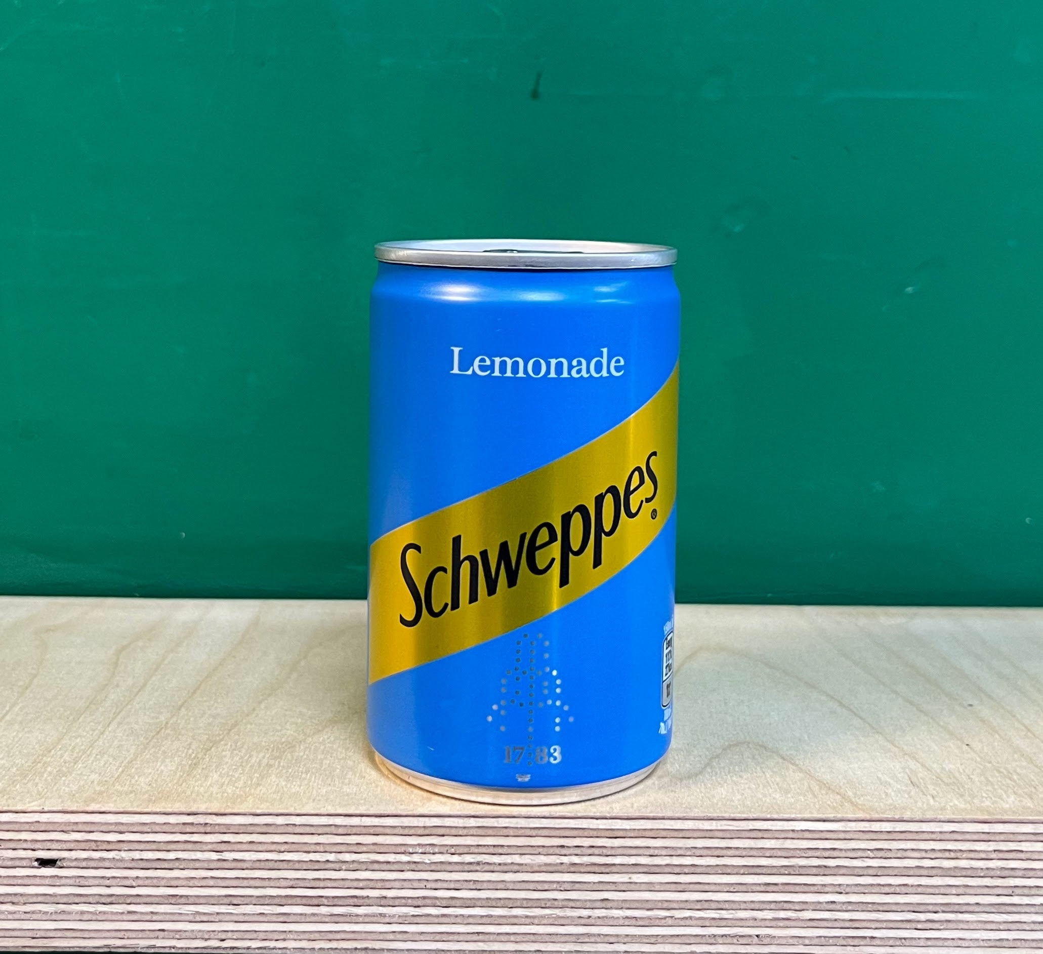 Schweppes Lemonade – Keg, Cask & Bottle